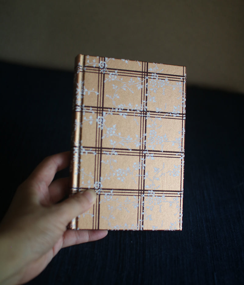 HAIBARA Chiyogami Notebook - Florets and Arabesque (Kobana-Karakusa ...