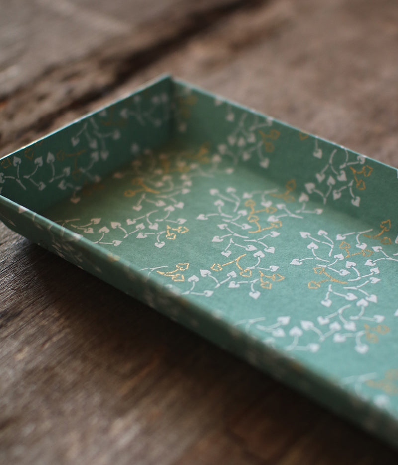 Chiyogami Paper Tray {Futaba-Aoi} – UGUiSU STORE